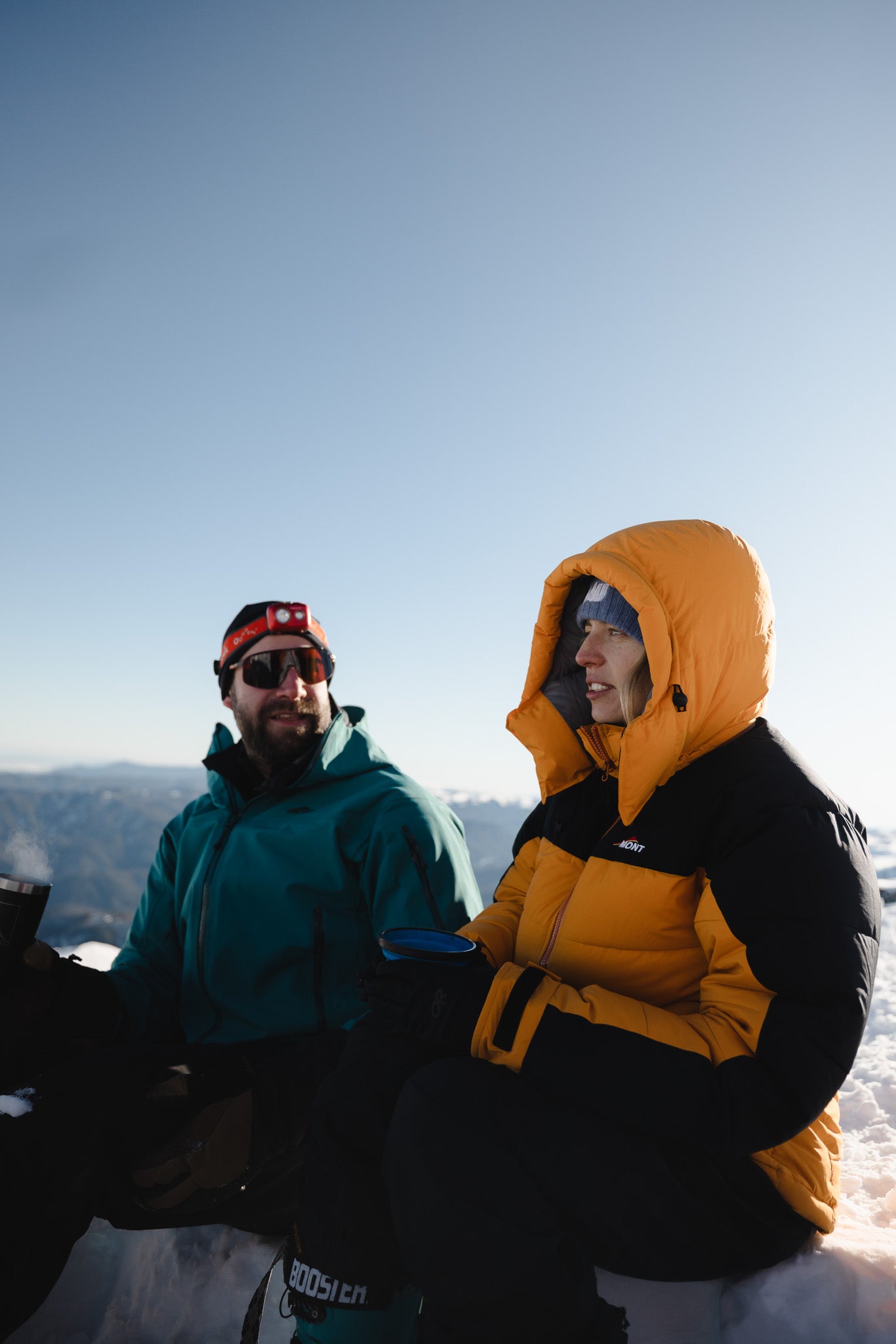 Mont Adventure Equipment | Premium Outdoor Gear Since 1981