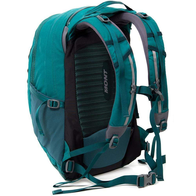 Daypacks - Durable & Lightweight Hiking Daypack Bags - Mont Adventure ...